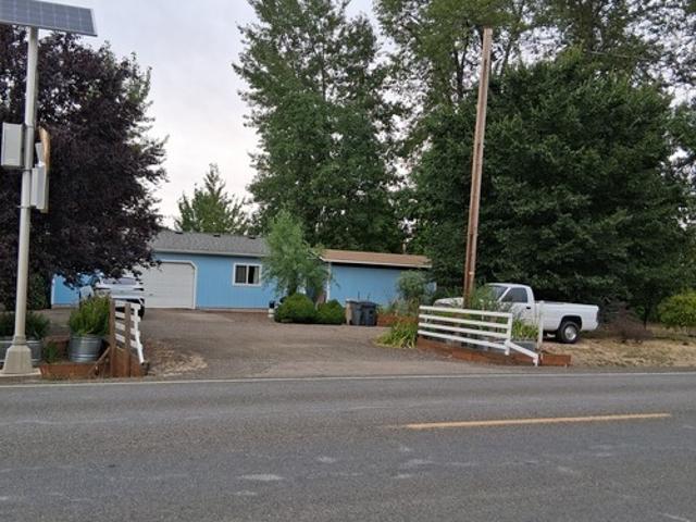 1 BR, 1 BA Apartment 1440 Southeast Monmouth Cutoff Road, Unit B, Dallas, OR 97338