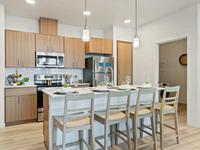 1 BR, 1 BA Apartment 1441 Northeast 136th Avenue Unit 8, Vancouver, WA 98687