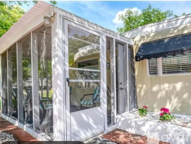 1 BR, 1 BA Apartment 14465 Valentine Drive, Largo, FL 33774