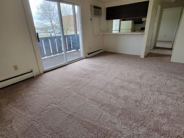 1 BR, 1 BA Apartment 1448 APT E West River Rd Elyria, OH 44035