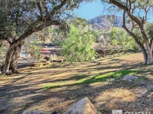 1 BR, 1 BA Apartment 14519 Rios Canyon Road B, El Cajon, CA 92021
