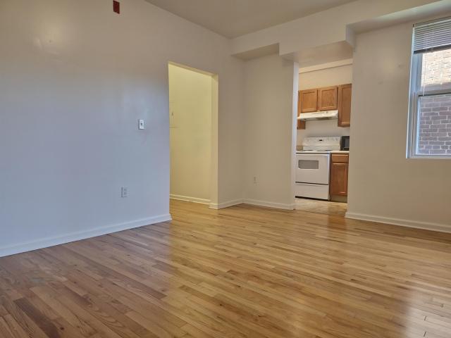 1 BR, 1 BA Apartment 1458 Columbia Rd NW, Washington, DC 20009