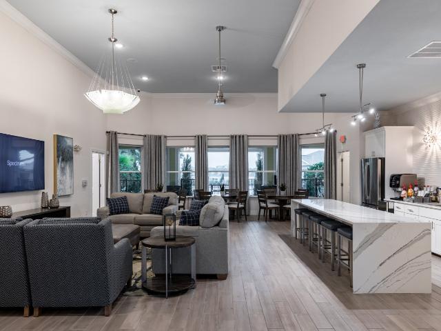 1 BR, 1 BA Apartment 145 Town Center Boulevard Unit 2110, Clermont, FL 34714