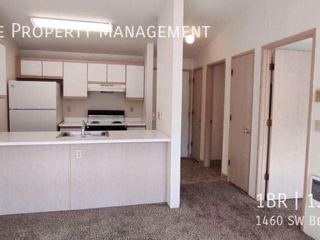 1 BR, 1 BA Apartment 1460 SW Bertha Blvd, Portland, OR 97219