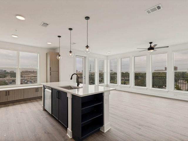 1 BR, 1 BA Apartment 14755 Midway Road Unit 1320, Addison, TX 75001