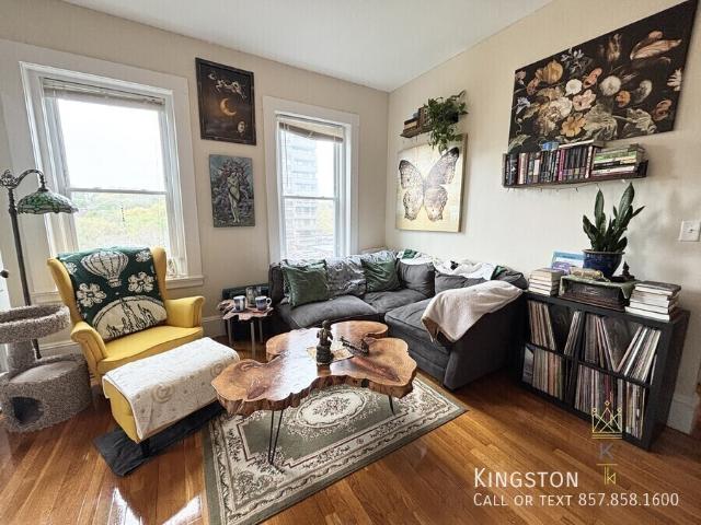 1 BR, 1 BA Apartment 1477 Beacon St #55, Brookline, MA 02446, Brookline, MA 02446