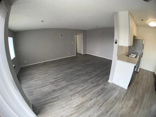 1 BR, 1 BA Apartment 14941 Roscoe Boulevard Unit 1 bed, 1 bath, $1795, Panorama City, CA 91402