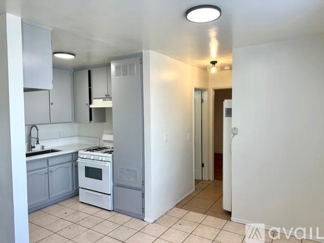 1 BR, 1 BA Apartment 1495 Alamitos Avenue, Unit A, Long Beach, CA 90813