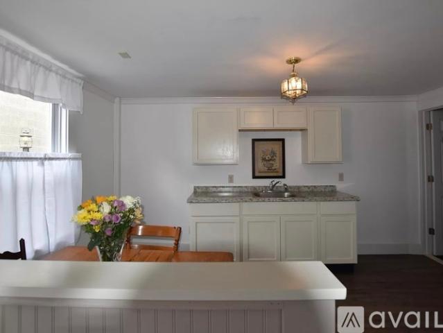 1 BR, 1 BA Apartment 149 N Main St, Unit 1, Wallingford, VT 05773