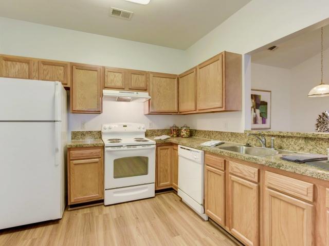 1 BR, 1 BA Apartment 15000 Hood Cir Unit 60 207, Martinsburg, WV 25403