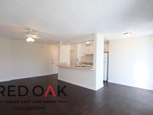 1 BR, 1 BA Apartment 1500 South Gramercy Place, Los Angeles, CA 90019