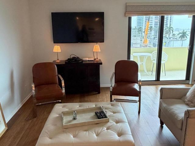 1 BR, 1 BA Apartment 1501 South Flagler Drive, West Palm Beach, FL 33401