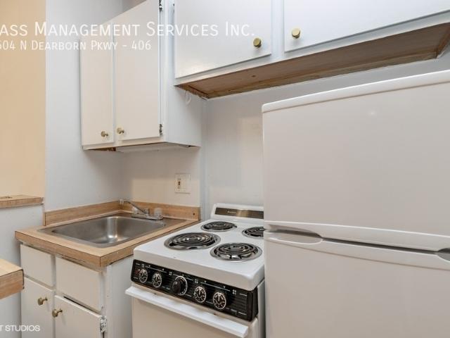 1 BR, 1 BA Apartment 1504 N Dearborn Pkwy, Chicago, IL 60610