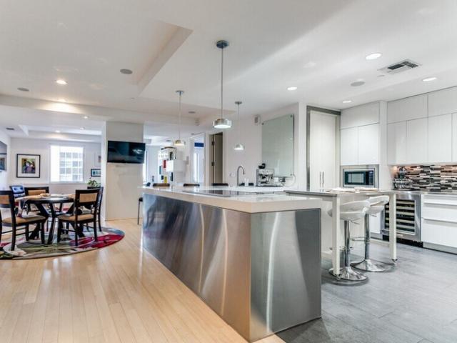 1 BR, 1 BA Apartment 1505 Elm St Dallas, TX 75201