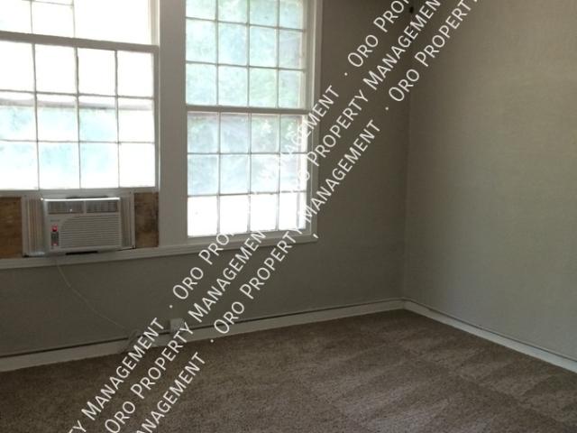1 BR, 1 BA Apartment 150 Bank, San Antonio, TX 78204