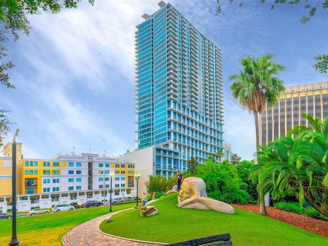 1 BR, 1 BA Apartment 150 East Robinson Street, Orlando, FL 32801