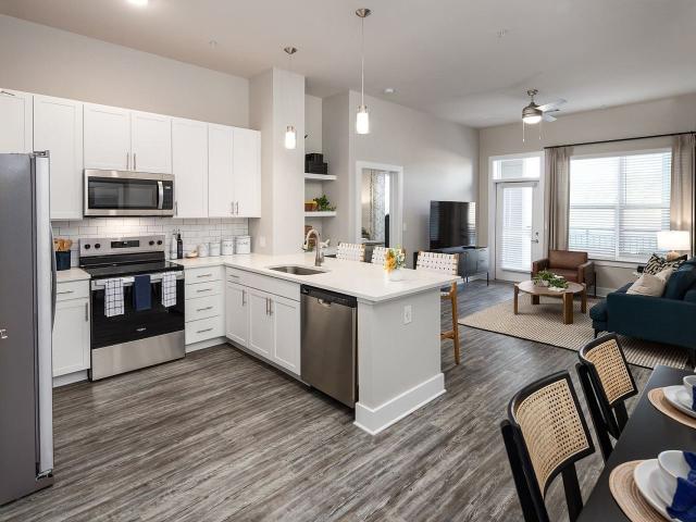 1 BR, 1 BA Apartment 15101 Royal Creek Drive Unit 12106, Raleigh, NC 27603