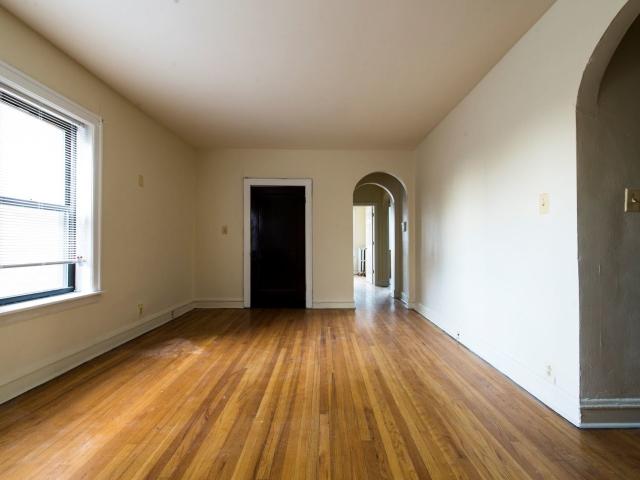 1 BR, 1 BA Apartment 1514 West 77th Street Unit 1520 3N, Chicago, IL 60620