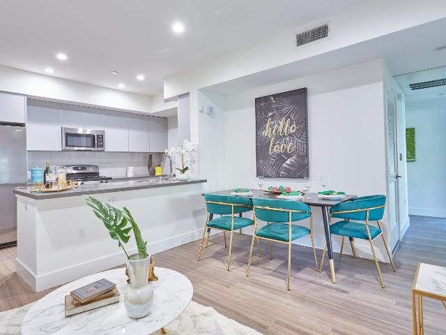 1 BR, 1 BA Apartment 1515 Colby Ave Unit 315 1 Private Bathroom, Los Angeles, CA 90025