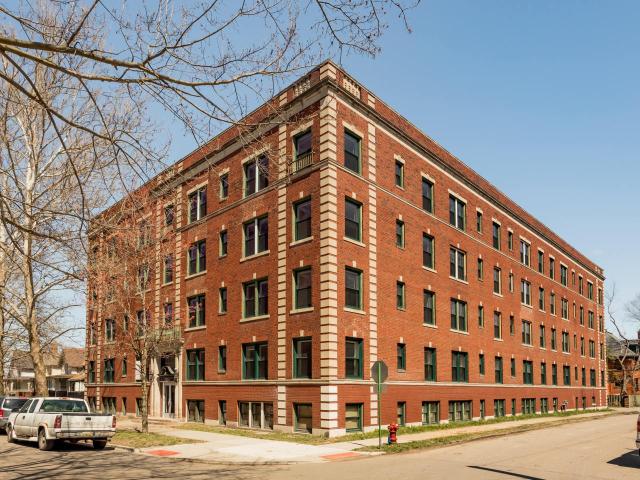 1 BR, 1 BA Apartment 1516 Vinewood St Unit 402, Detroit, MI 48216