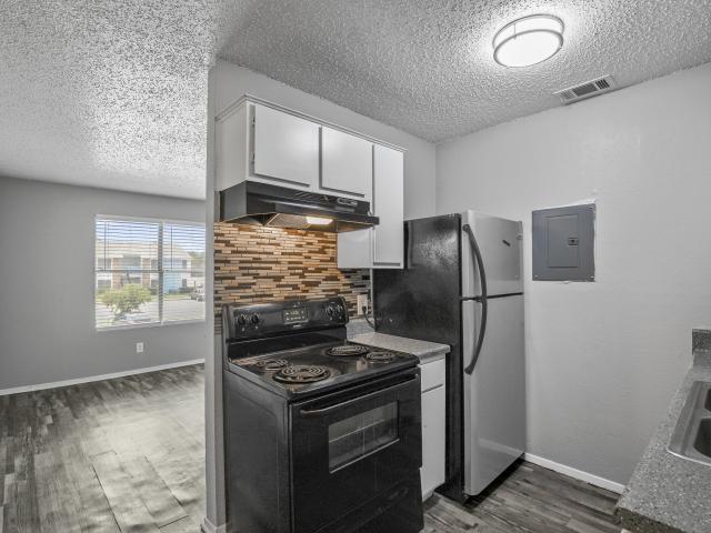 1 BR, 1 BA Apartment 1519 Running Brook Drive Unit N/A 2059, Arlington, TX 76010