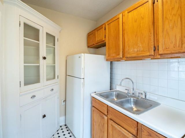 1 BR, 1 BA Apartment 1531 Washington Street, Denver, CO 80203