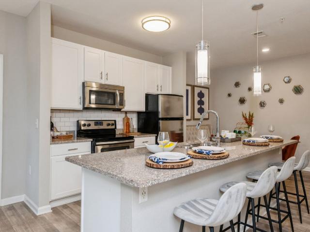 1 BR, 1 BA Apartment 1533 Ellis Rd Unit H105, Durham, NC 27703