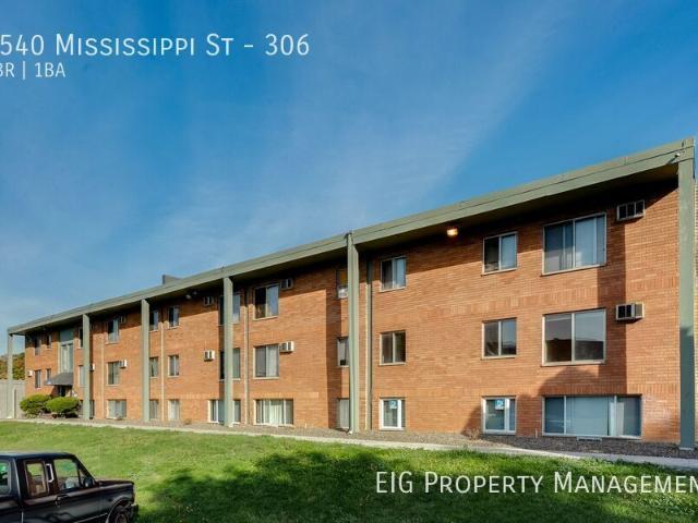 1 BR, 1 BA Apartment 1540 Mississippi St, St. Paul, MN 55130