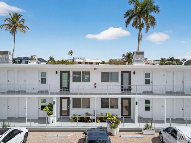 1 BR, 1 BA Apartment 1550 Gulf Shore Blvd N, Unit E6, Naples, FL 34102