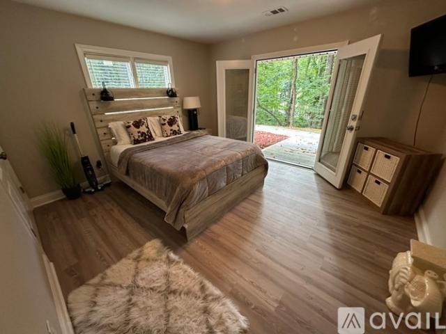 1 BR, 1 BA Apartment 1550 Huntingdon Trl, Unit B, Sandy Springs, GA 30328