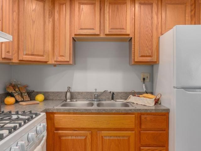 1 BR, 1 BA Apartment 1550 West Royalton Road Unit 7, Broadview Heights, OH 44147