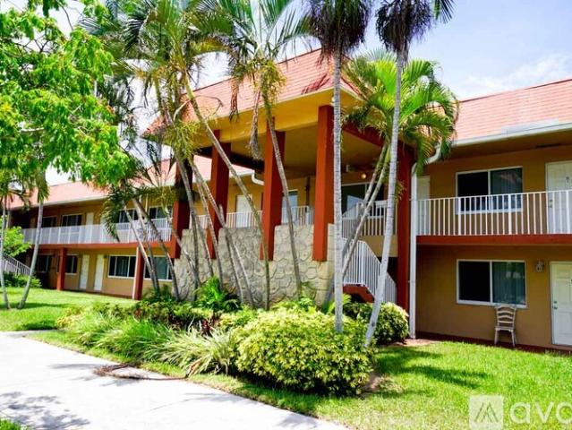 1 BR, 1 BA Apartment 155 SE 5th Ct, Unit 22, Deerfield Beach, FL 33441