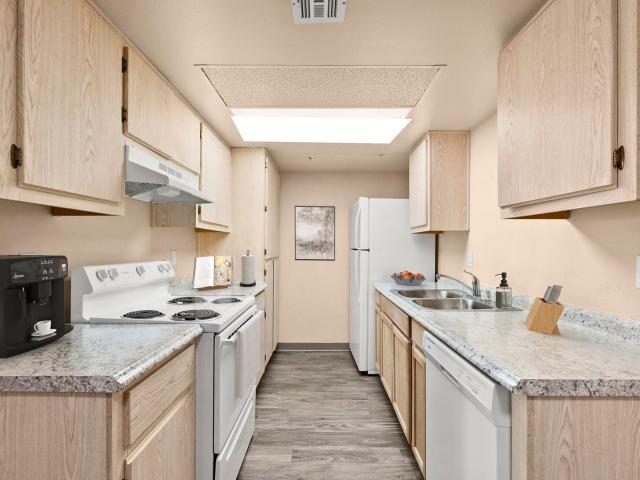 1 BR, 1 BA Apartment 1570 Paseo Grande Unit 3033, Bullhead City, AZ 86442
