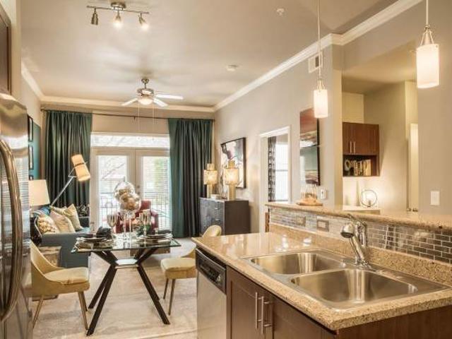 1 BR, 1 BA Apartment 15777 Quorum Dr, Addison, TX 75001