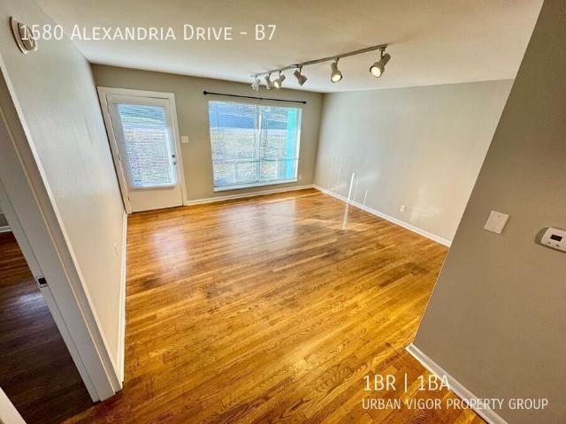 1 BR, 1 BA Apartment 1580 Alexandria Drive, Lexington, KY 40504