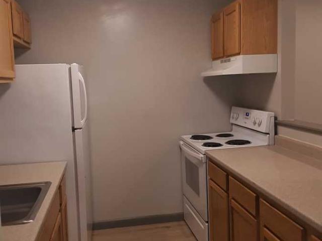 1 BR, 1 BA Apartment 159 Union Street Unit: 159 D6, Bristol, CT 06010