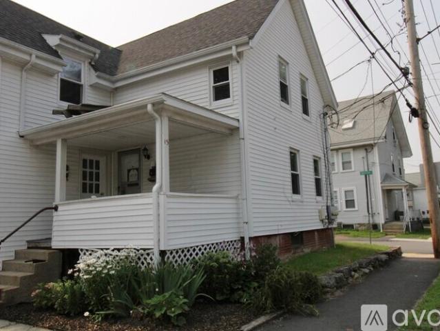 1 BR, 1 BA Apartment 15 Morse St, Unit 1, Natick, MA 01760