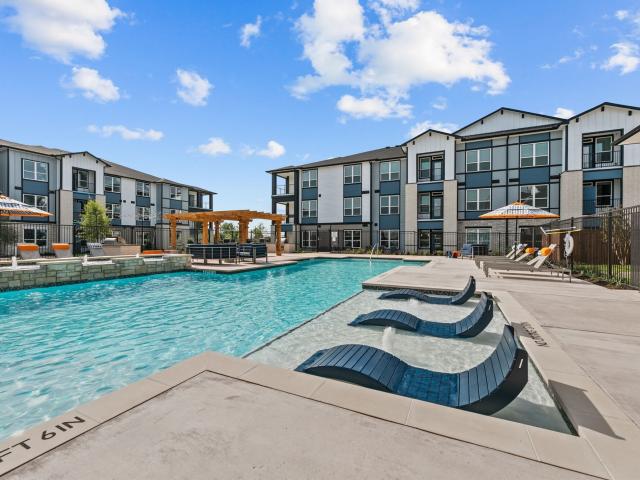 1 BR, 1 BA Apartment 1600 North Cummings Drive Unit 4203, Alvarado, TX 76009