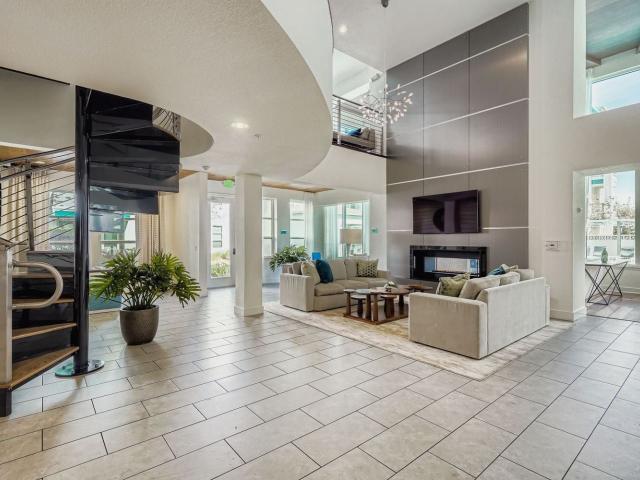 1 BR, 1 BA Apartment 160 Paramount Drive Unit 3 315, Sarasota, FL 34232