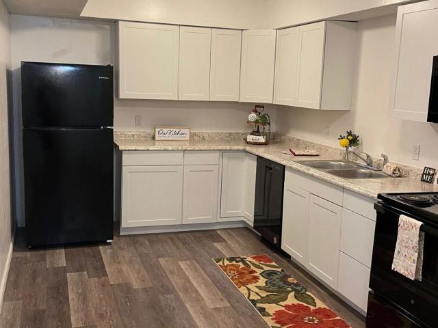 1 BR, 1 BA Apartment 1618 Southwest Chelsea Drive Unit 36, Topeka, KS 66604