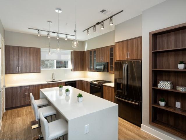 1 BR, 1 BA Apartment 1620 East Riverside Drive Unit 6042, Austin, TX 78741
