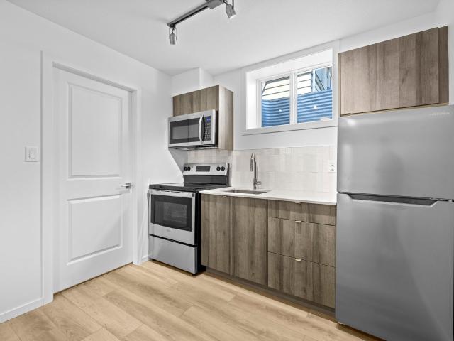 1 BR, 1 BA Apartment 16210 103A Ave NW, Edmonton, AB T5P 4Y5
