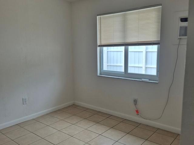 1 BR, 1 BA Apartment 16225 Southwest 107th Court, Unit Unit 1, Miami, FL 33157