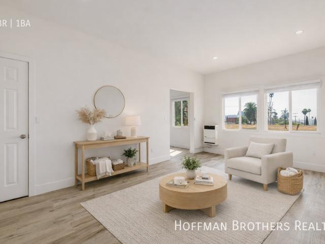 1 BR, 1 BA Apartment 1623 N Mariposa Ave, Los Angeles, CA 90027