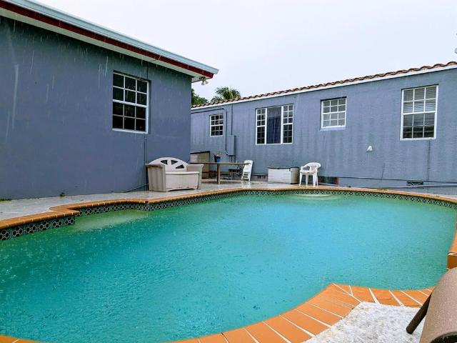 1 BR, 1 BA Apartment 1628 McKinley Street, Hollywood, FL 33020