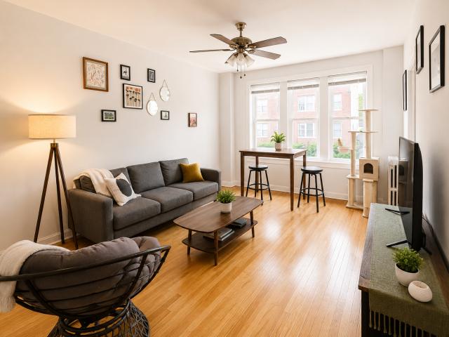 1 BR, 1 BA Apartment 1635 West Morse, Chicago, IL 60626
