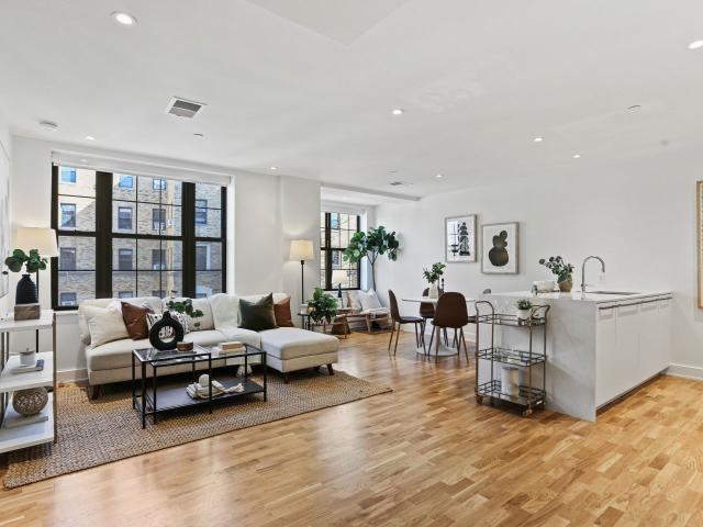 1 BR, 1 BA Apartment 1650 Harvard Street NW Unit 211, Washington, DC 20009