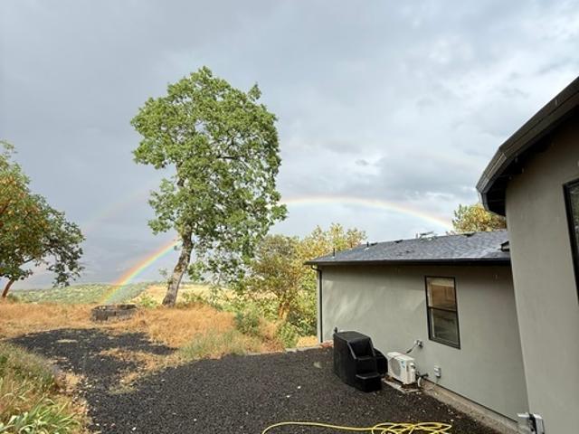 1 BR, 1 BA Apartment 1650 Neil Creek Road, Unit Bottom, Ashland, OR 97520