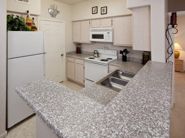 1 BR, 1 BA Apartment 16630 N 43rd Avenue Unit 210, Glendale, AZ 85306