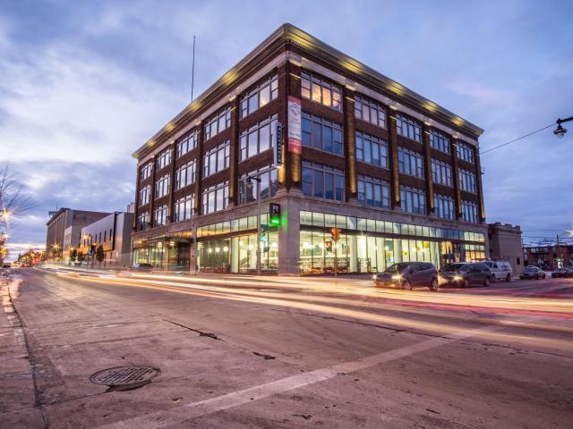 1 BR, 1 BA Apartment 1673 S 9th St Unit 207, Milwaukee, WI 53204